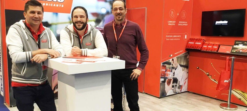 Designing Effective Inline Trade Show Booths: A 10-Step Guide